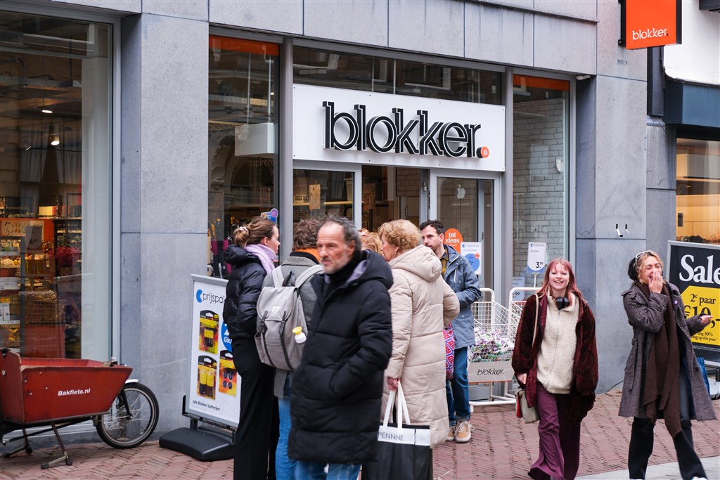 Spanning stijgt rond Blokker, nog geen deal over vers kapitaal